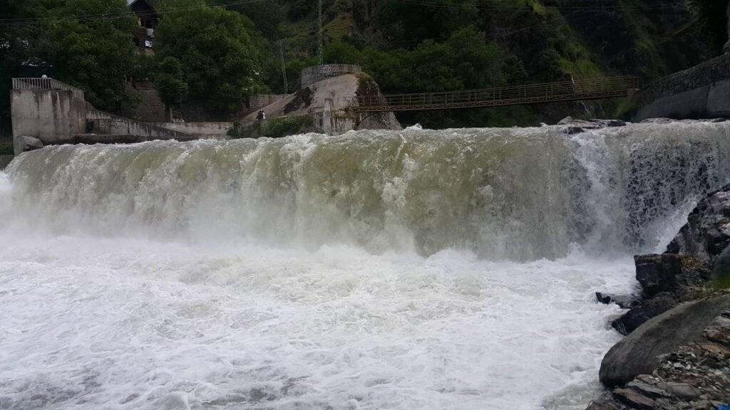 4 Days Neelum Valley Tour Package - AJK TOURS