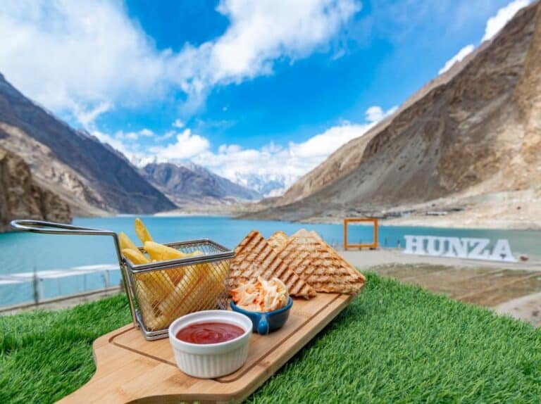 Explore the Stunning Beauty of Hunza | AJKTOURS