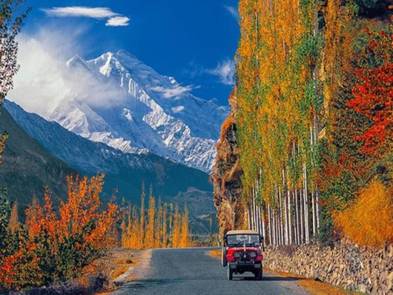 Explore the Stunning Beauty of Hunza | AJKTOURS